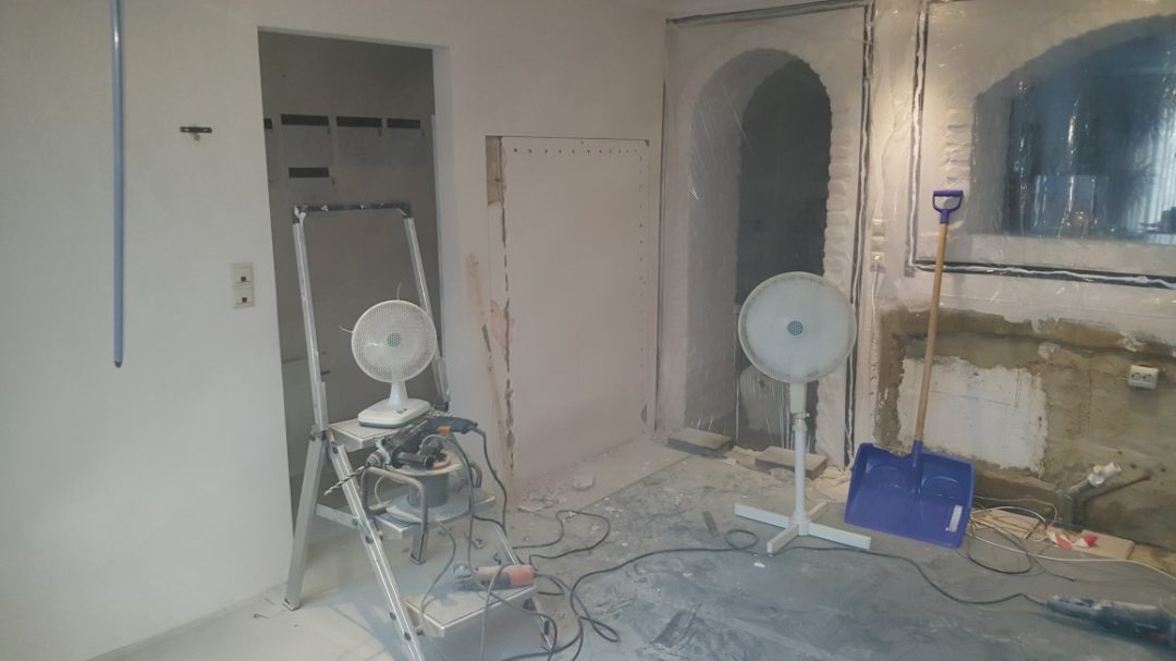 Keuken verbouwen: van slopen tot plaatsen - BeauMontage.nl